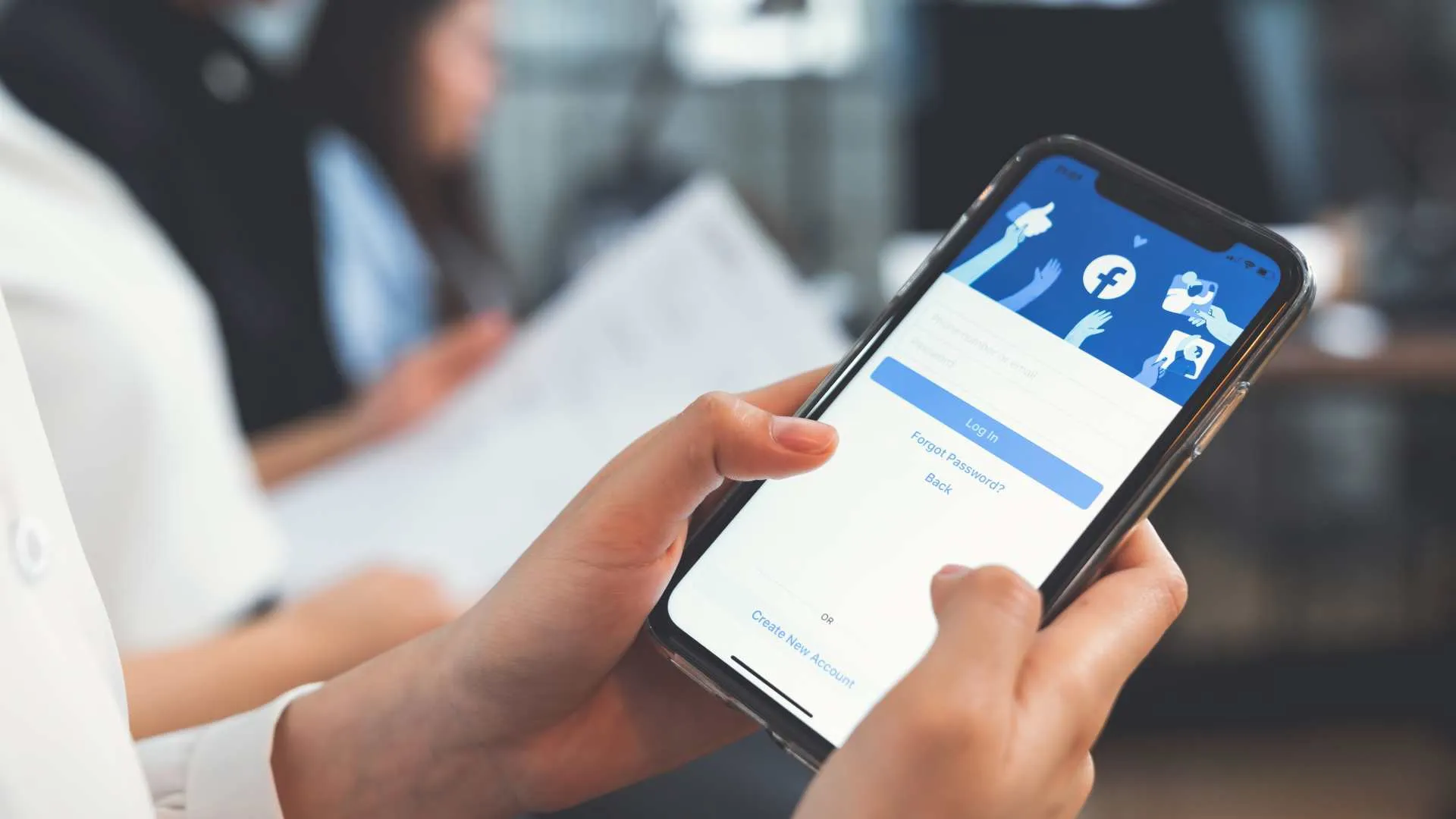 Cómo Bloquear A Alguien En Facebook