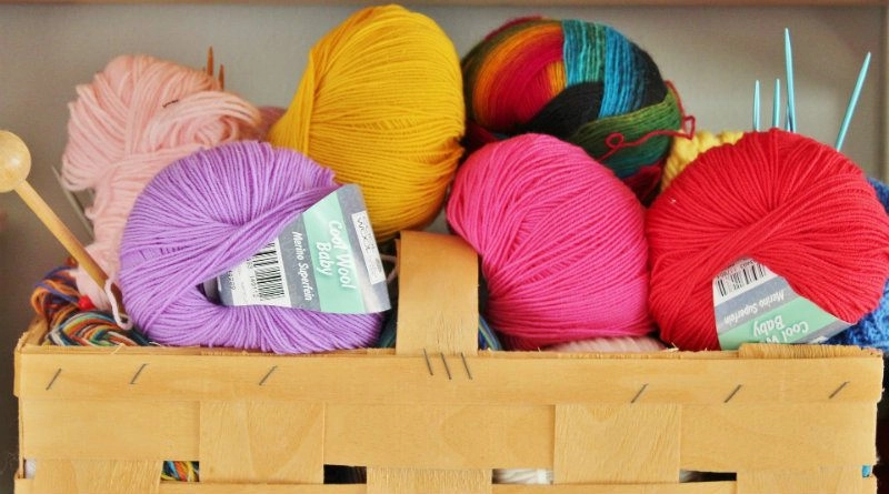 9 cuentas de Instagram que te animarán a tejer antes de que llegue el frío